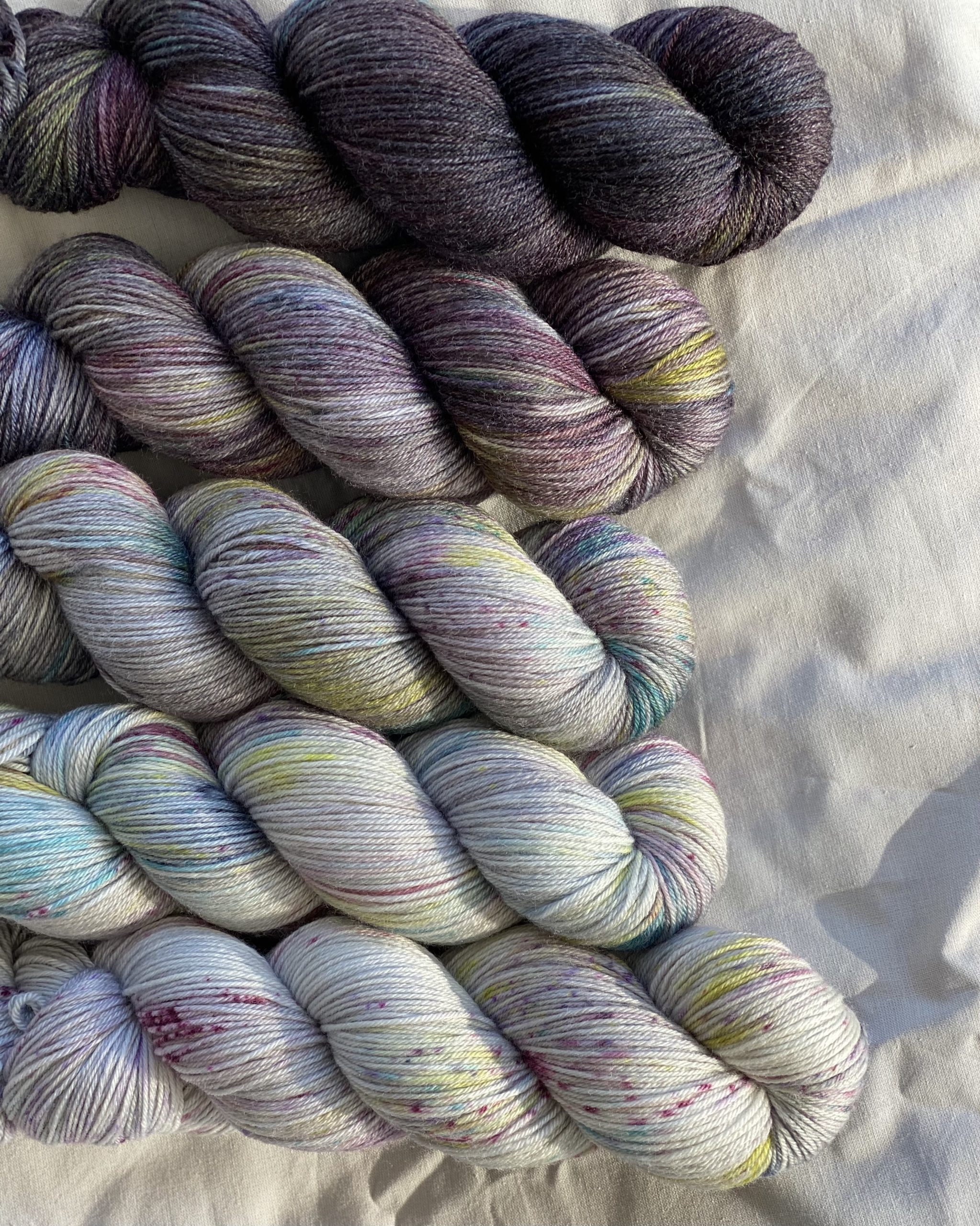Polar Night Merino Bamboo Fade - Circus Tonic Handmade